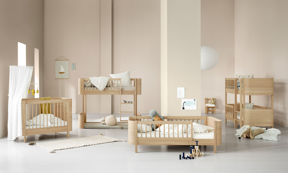 Wood Mini+ junior bed, oak